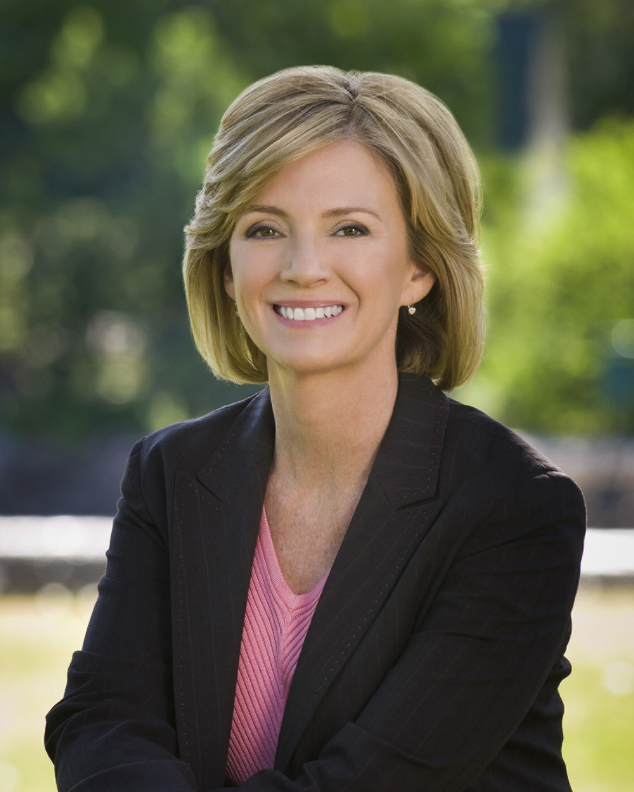 Business Headshots - Professional & Elegant | McNeil Designer Portraits